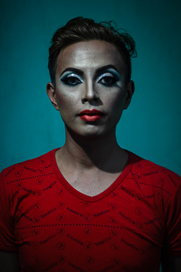 Bex Autores - Elvis Aviv Guzmán - El Salvador